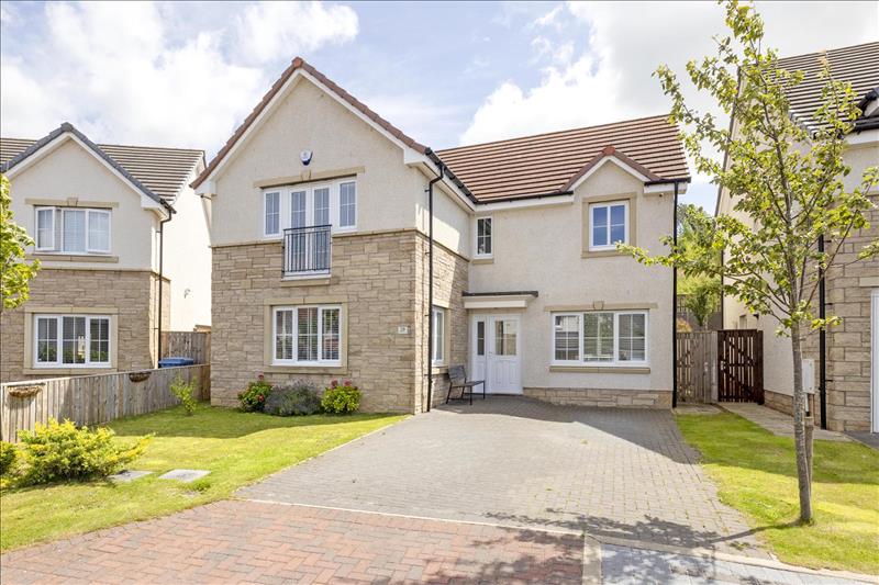 4 bedroom detached house for sale in 29 Cowdenfoot Loan, Midlothian ...